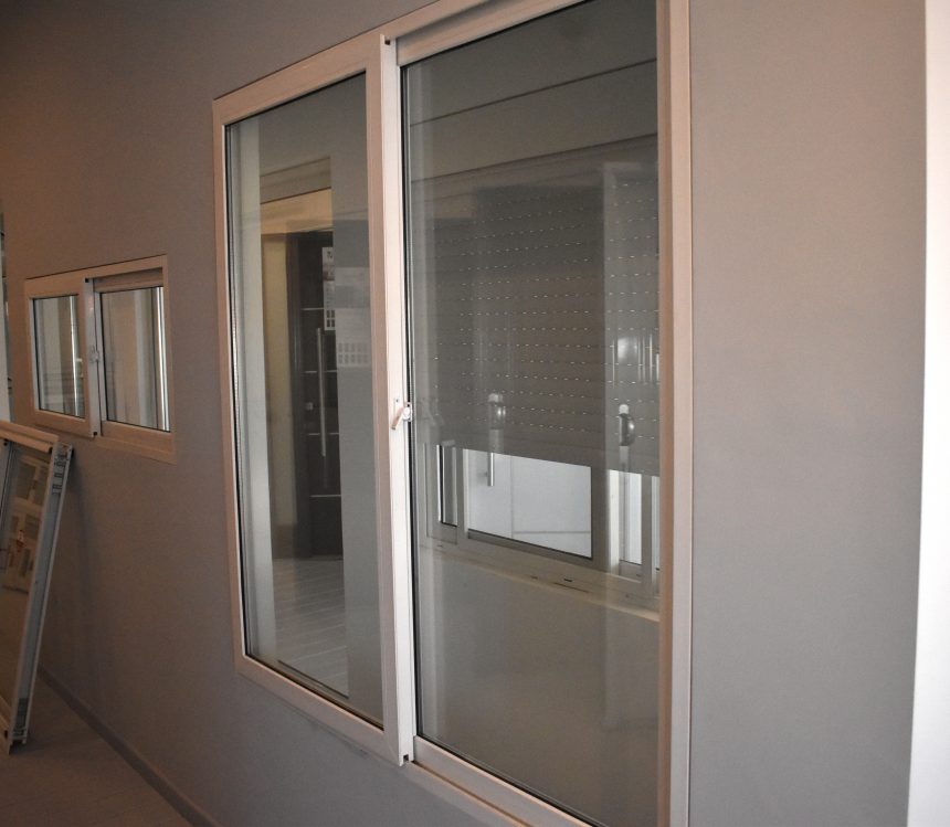 Ventana Corrediza en PVC 150cm x 60cm DVH (Doble Vidrio Hermético ...